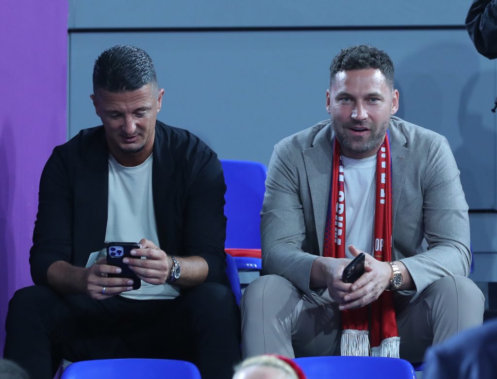 FOTO UBODI: Evo ko je sve sinoć bio uz Orlove! (FOTO) - Katar 2022 ...