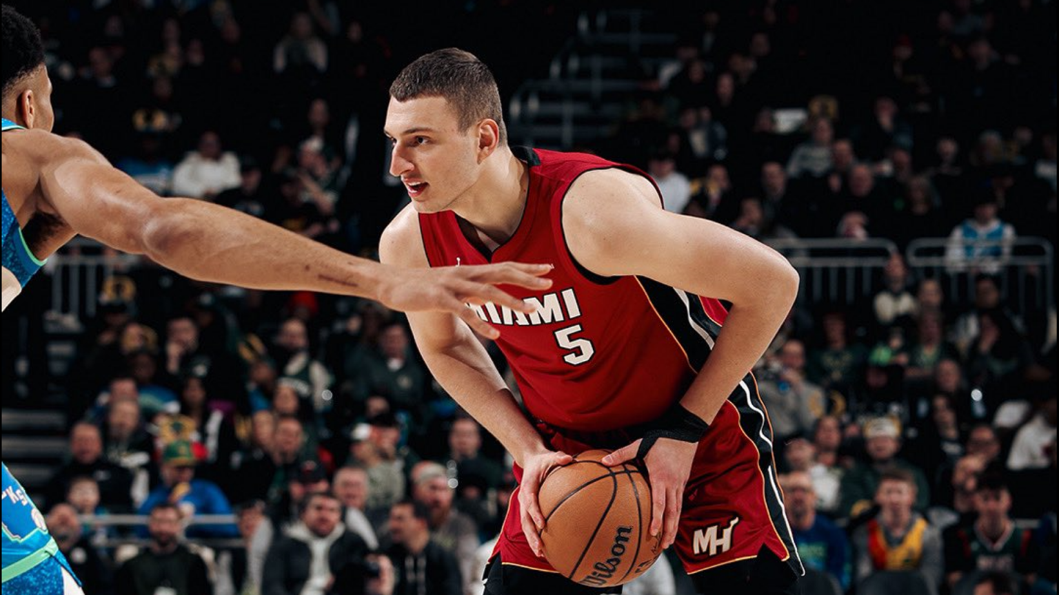 NOVA FANTASTIČNA PARTIJA NIKOLE JOVIĆA: Srpski reprezentativac ima sve ...