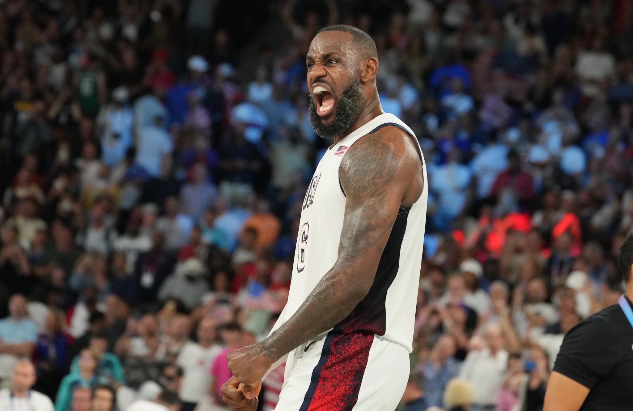 SKANDAL U NBA LIGI: "Lebron je koristio sterodie, zbog toga je bio ...