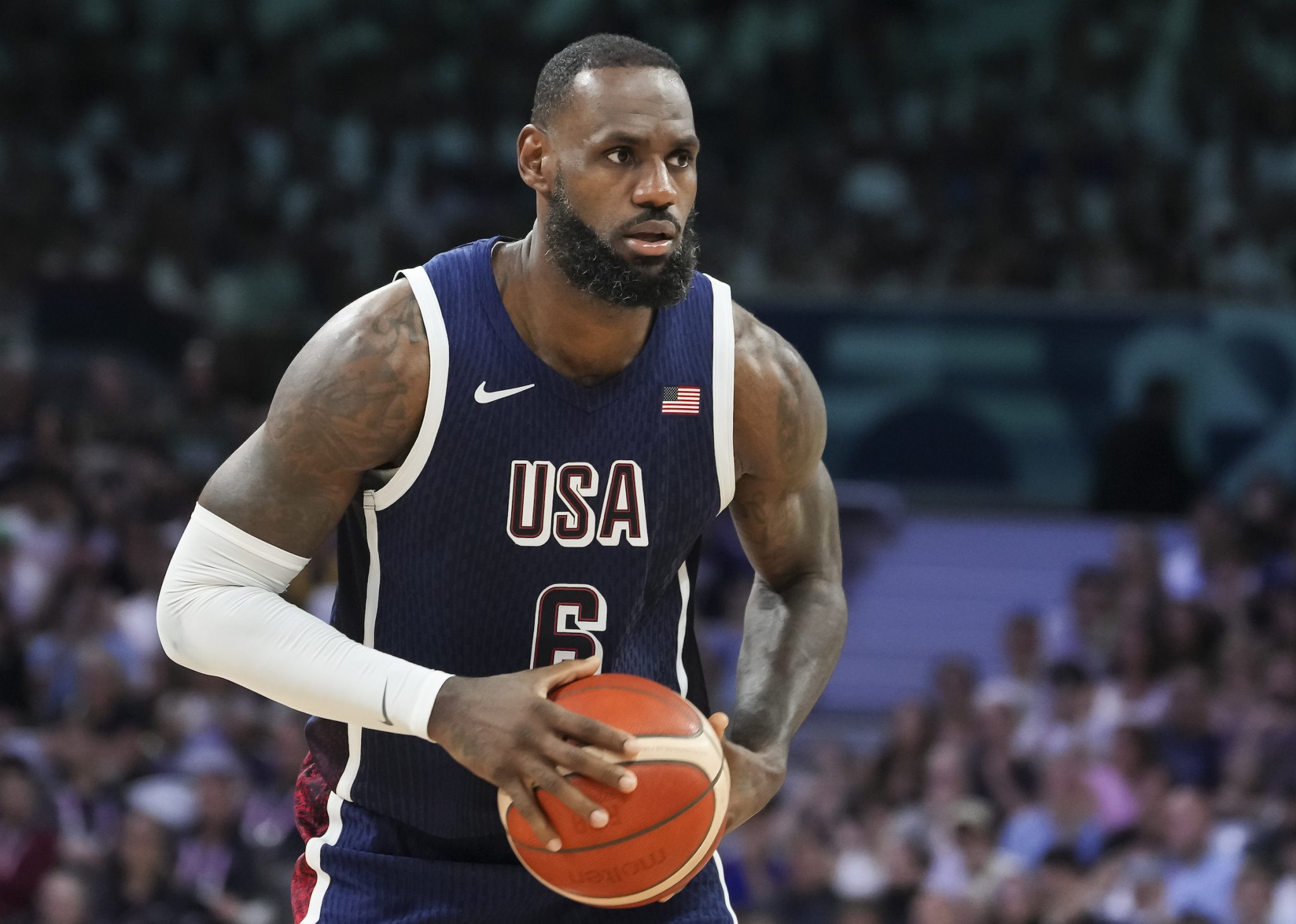 LEBRON DŽEJMS ZAVRŠAVA KARIJERU!? "Kralj" objavom na X-u zapalio ...