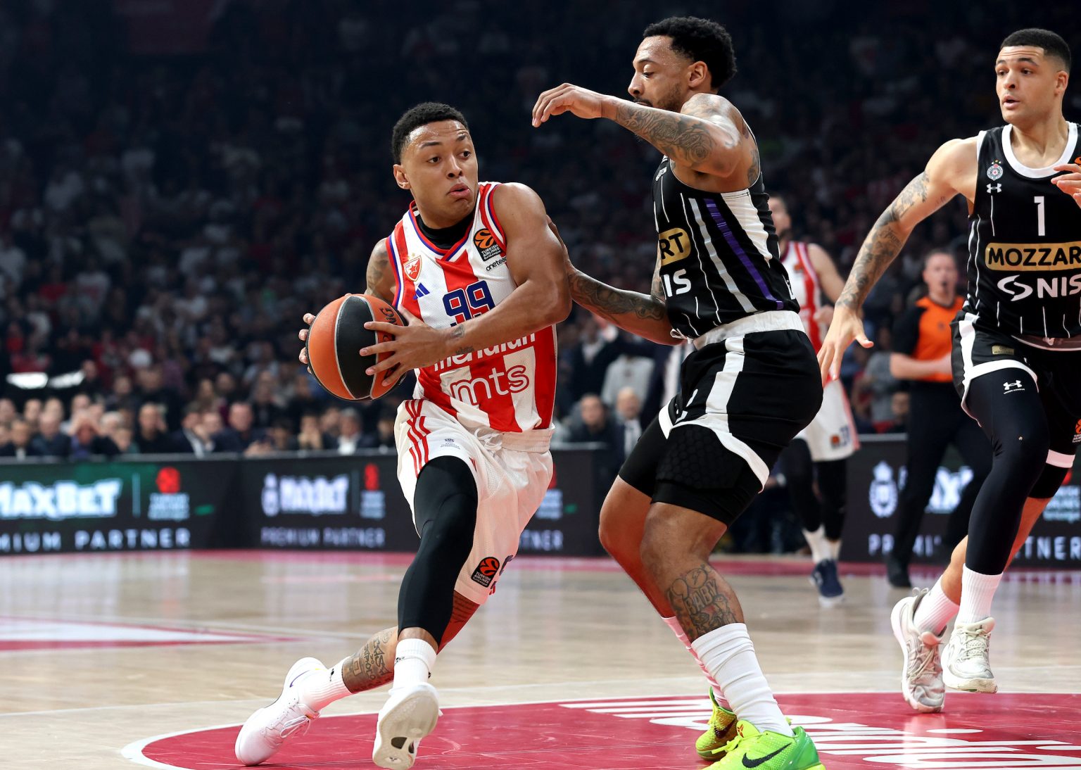 PARTIZAN 'RAZMONTIRAO' ZVEZDU: Beograd je noćas 'crno-beli' grad! (FOTO ...