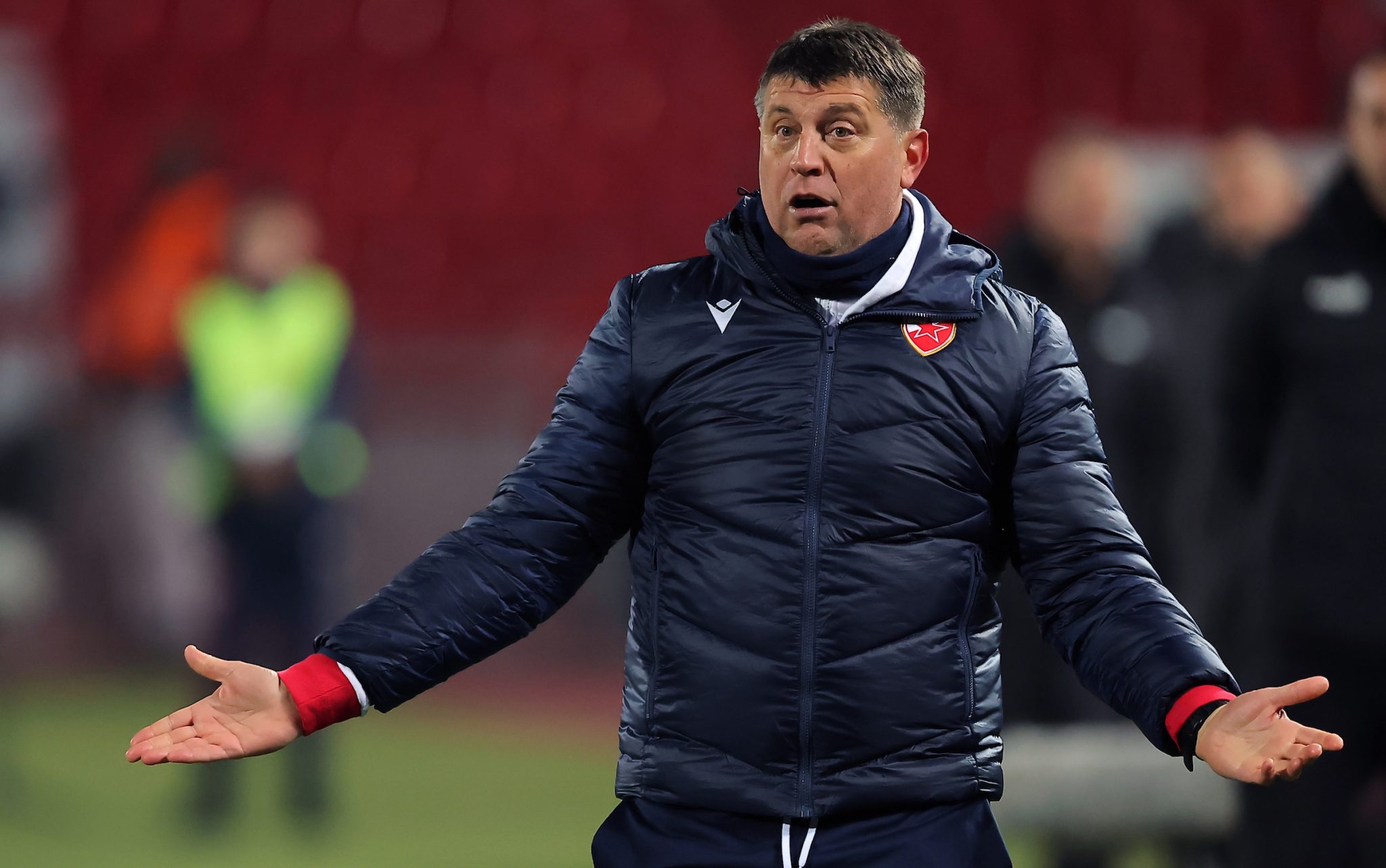 OPŠIRNA KONFERENCIJA VLADANA MILOJEVIĆA: Trener Zvezde porčio ovo! - Domaći fudbal - Sportske vesti