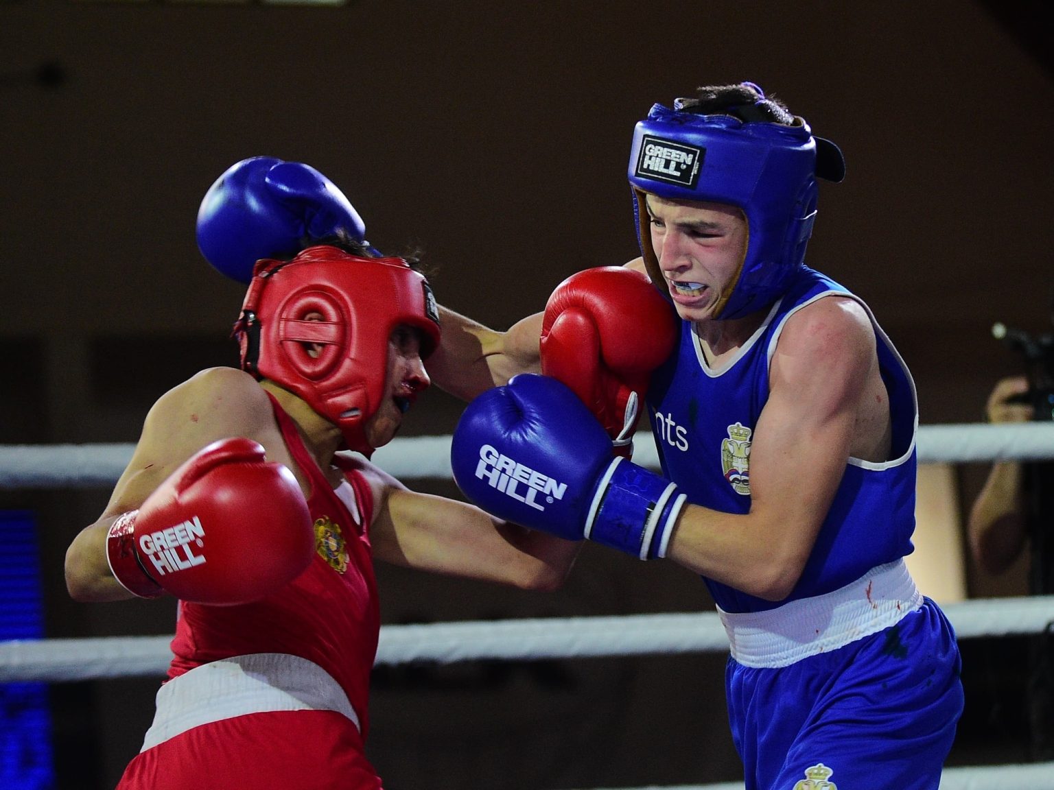 POPOVIĆ NA JUNIORSKOM TRONU EVROPE: "Sanjao sam ovo zlato!" - Boks ...