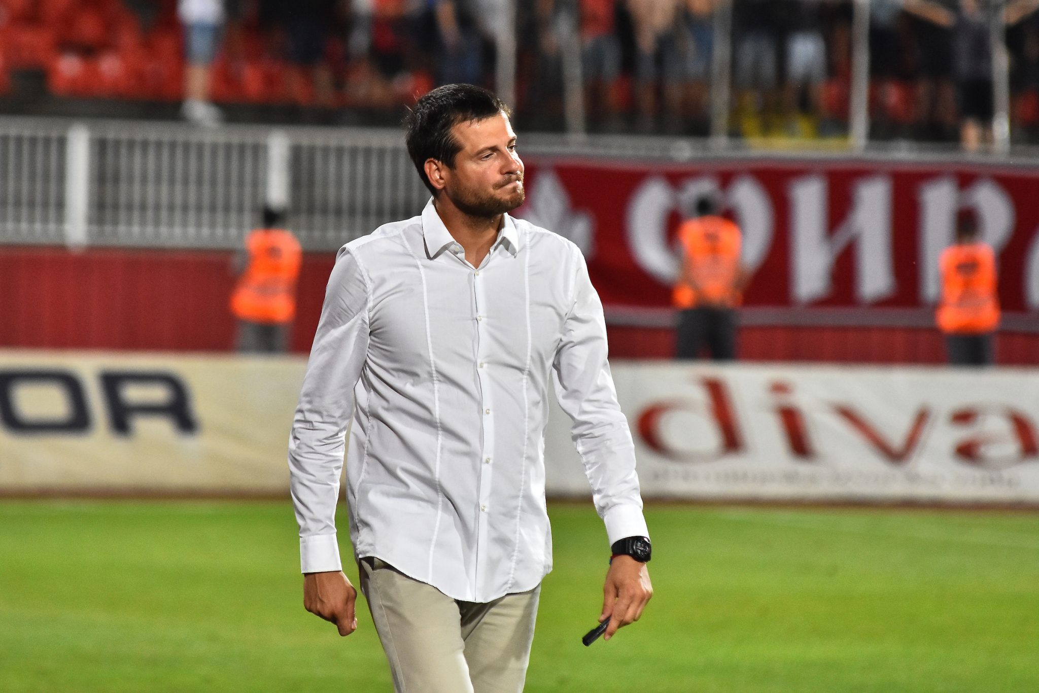 LALATOVIĆ POBESNEO: "Ne mogu da verujem da neću moći da vodim utakmicu ...